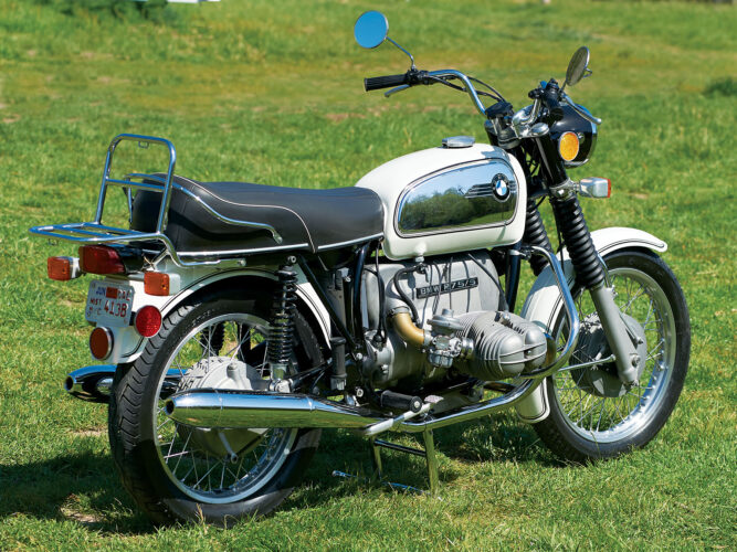 Smooth Operator: BMW R75/5 - Motorcycle Classics
